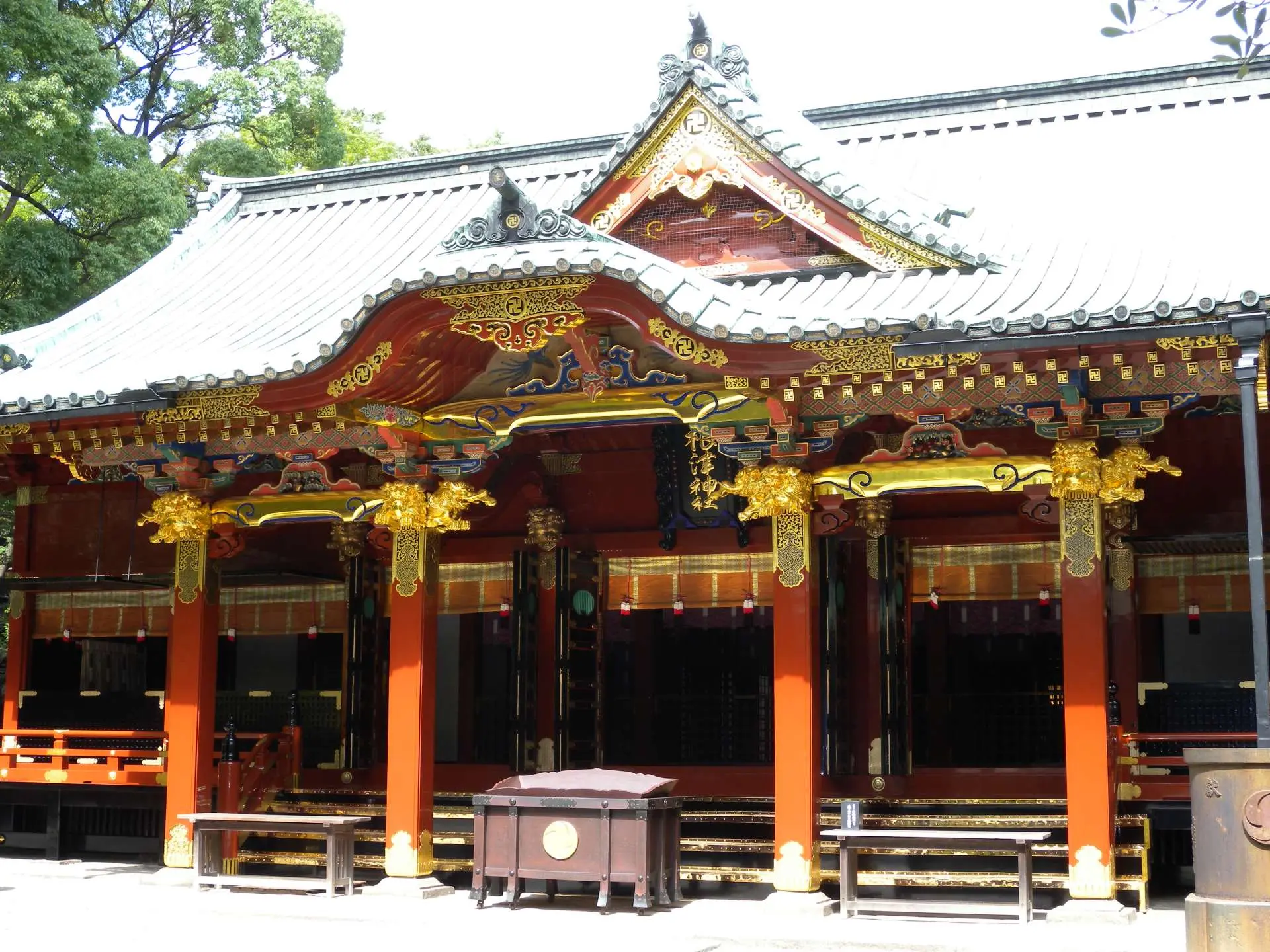 Nezu Shrine - Must-See, Access, Hours & Price | GOOD LUCK TRIP
