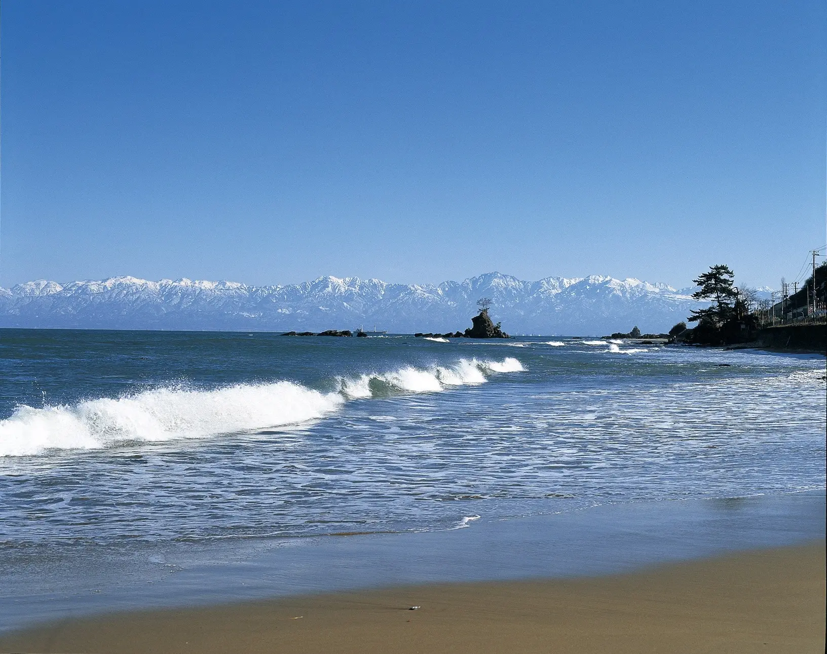 Amaharashi Coast - Must-See, Access, Hours & Price | GOOD LUCK TRIP