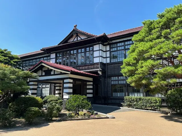 Hagi Meirin Gakusha - Must-See, Access, Hours & Price | GOOD LUCK TRIP